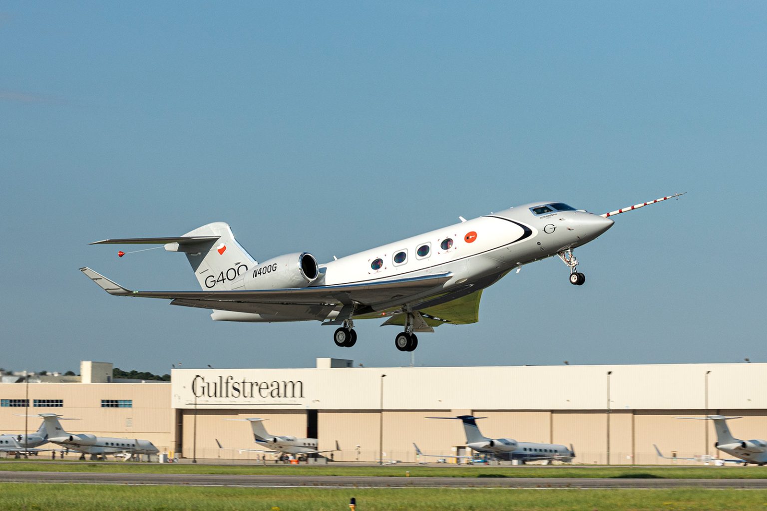 Da Nang received a series of the world's most expensive Gulfstream ...