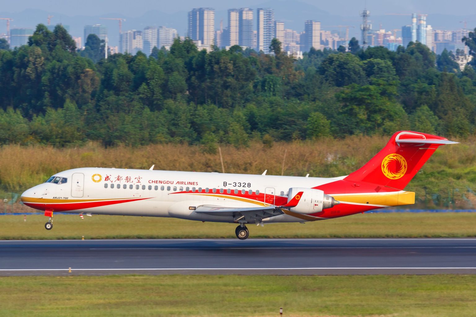 Vietjet sắp bay đến Côn Đảo bằng tàu bay Comac - Chuyển phát nhanh Quốc ...